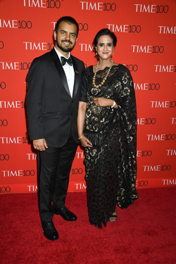 Magazine Features > Photo set 1404901: Bhavish Aggarwal, Rajalakshmi ...